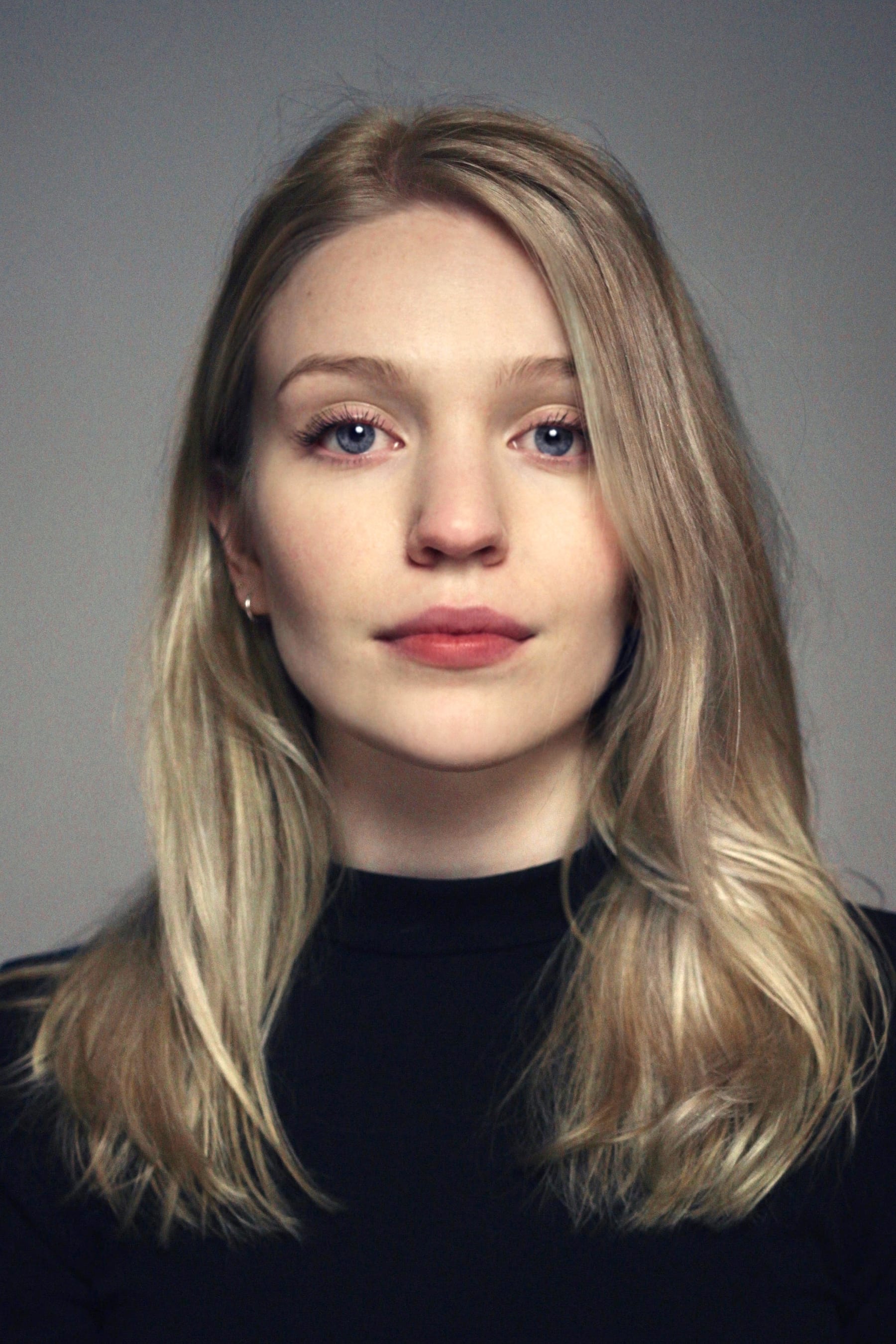 Natalie Mitson - About - Entertainment.ie