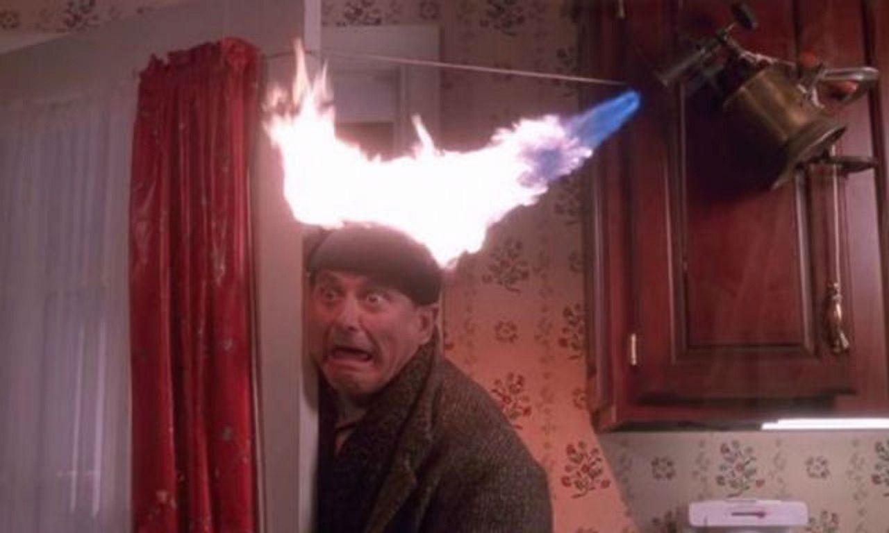 The more sadistic among you can enjoy this Joe Pesci 'Home Alone ...