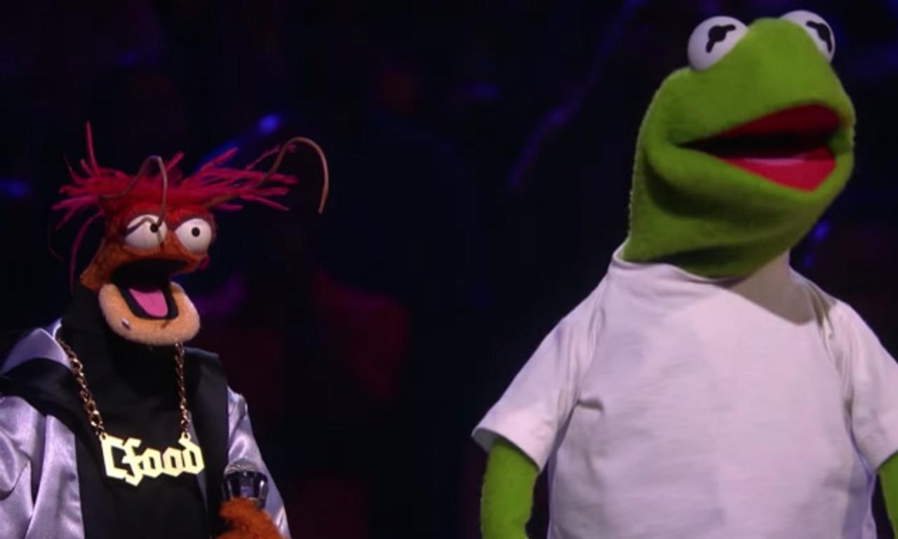 The Muppets tear each-other apart in the rap battle of the century