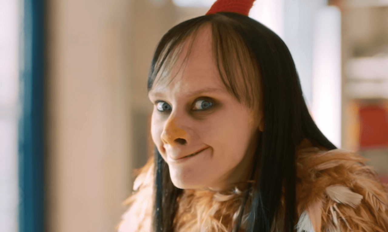 'SNL' takes the pi** out of the 'Momo' Challenge with 'Bok Bok'