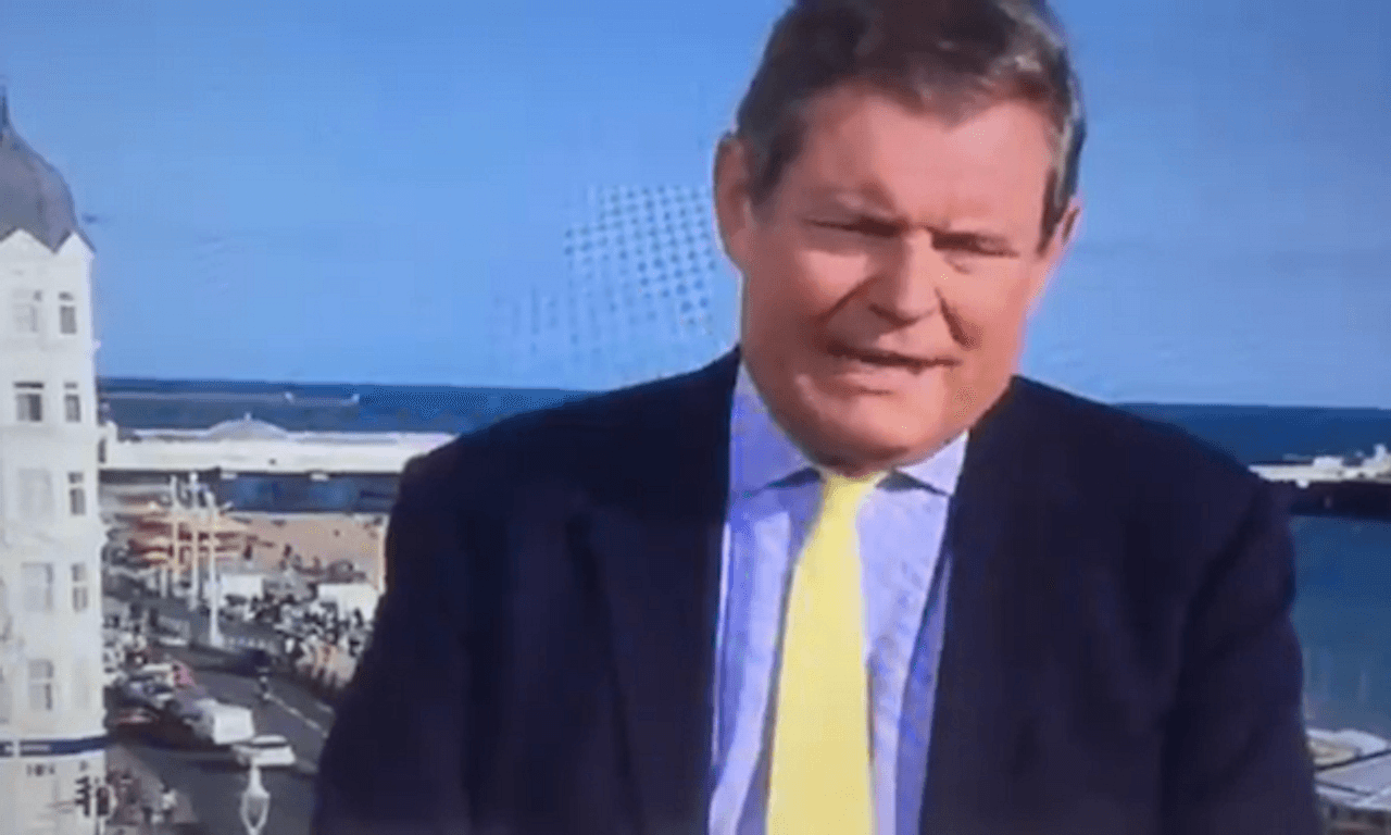 Enjoy Sky News' Jon Craig caught on a hot mic, cursing about an interview