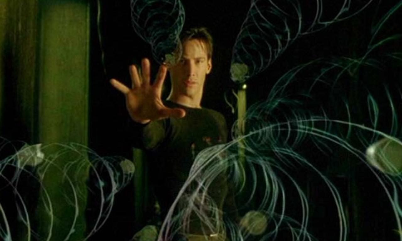 First set footage from 'The Matrix 4' has Keanu Reeves back in action ...