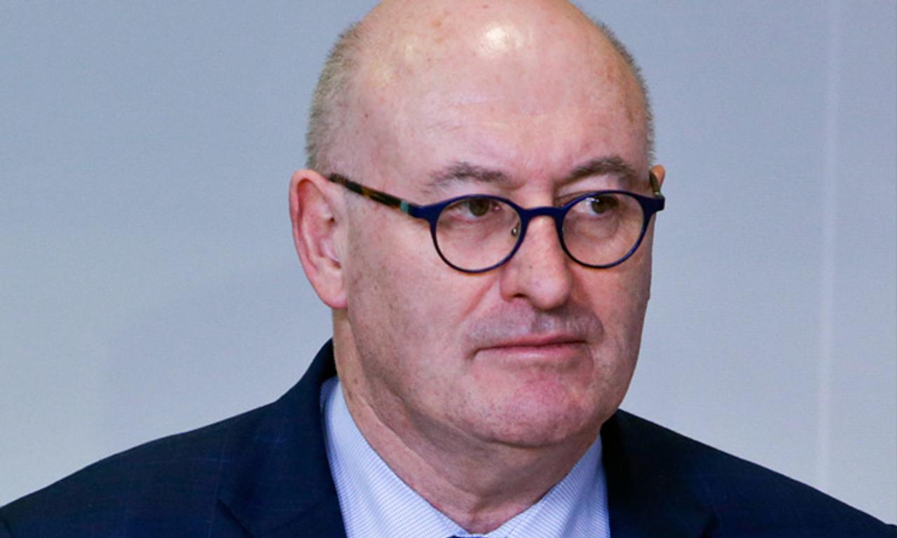 Please enjoy these scorching Twitter memes about #Golfgate's Phil Hogan