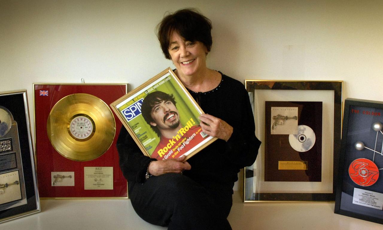 Dave Grohl talked about his Irish-American mother and Cork in 1991 on ...