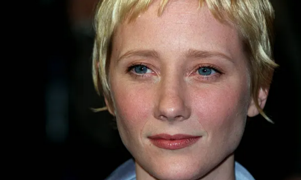 Actress Anne Heche dies aged 53