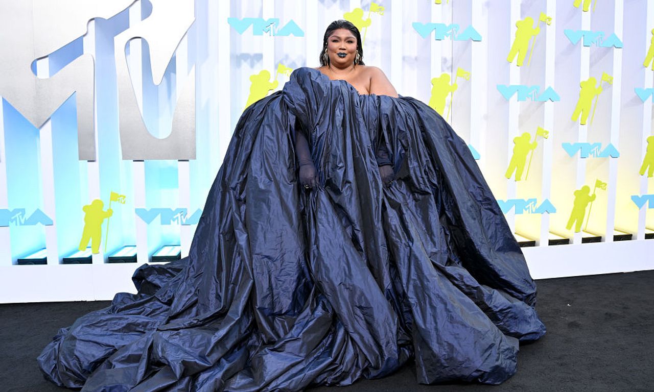 The most shocking red carpet looks from the MTV VMAs