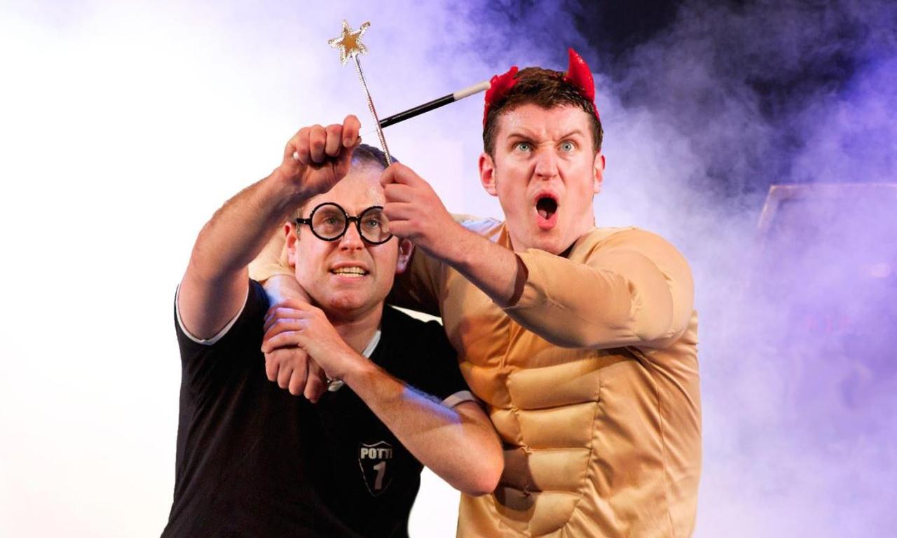 'Potted Potter' is a parody of all 7 Harry Potter books in 70 minutes ...