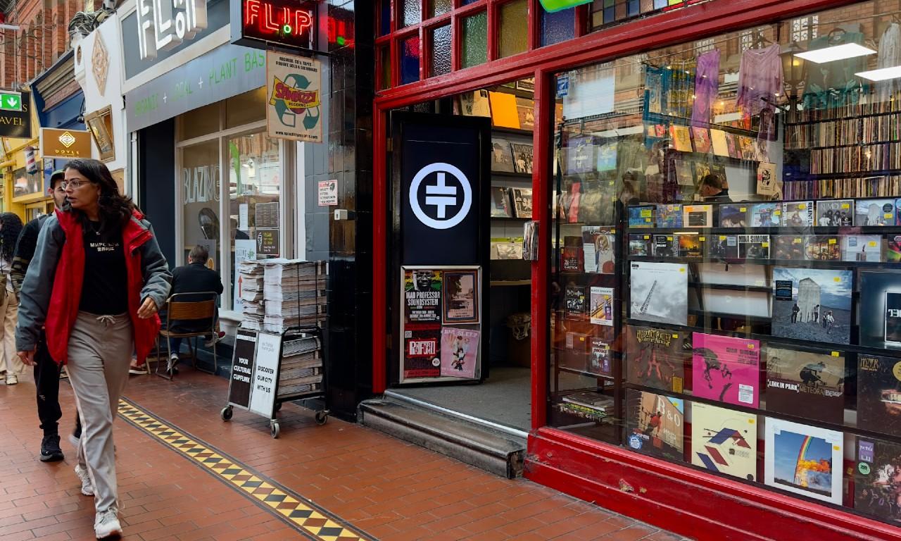 Take That signs spotted around Dublin as the pop band announce new ...